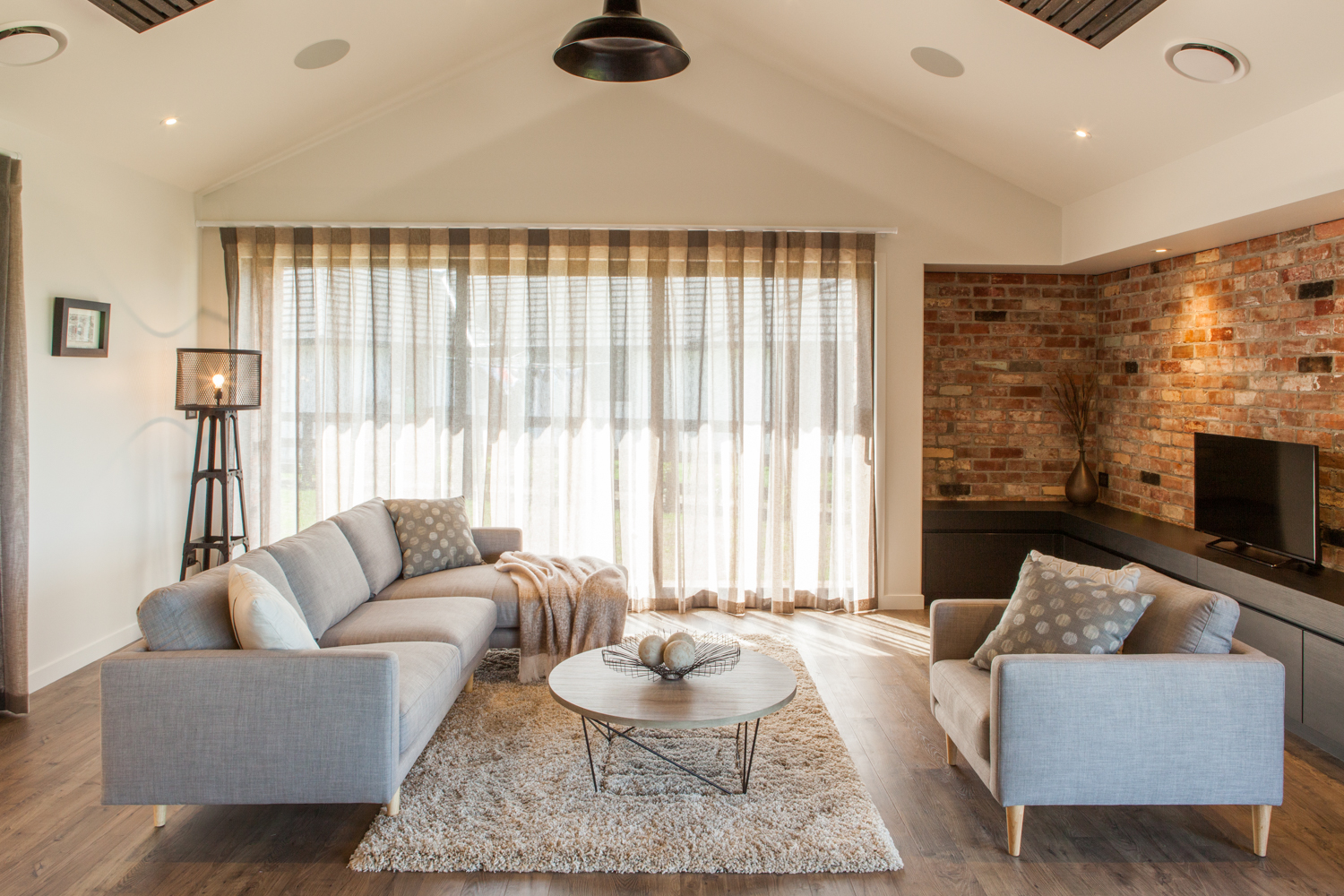 Styling your new home with the Urban Homes room design layout tool